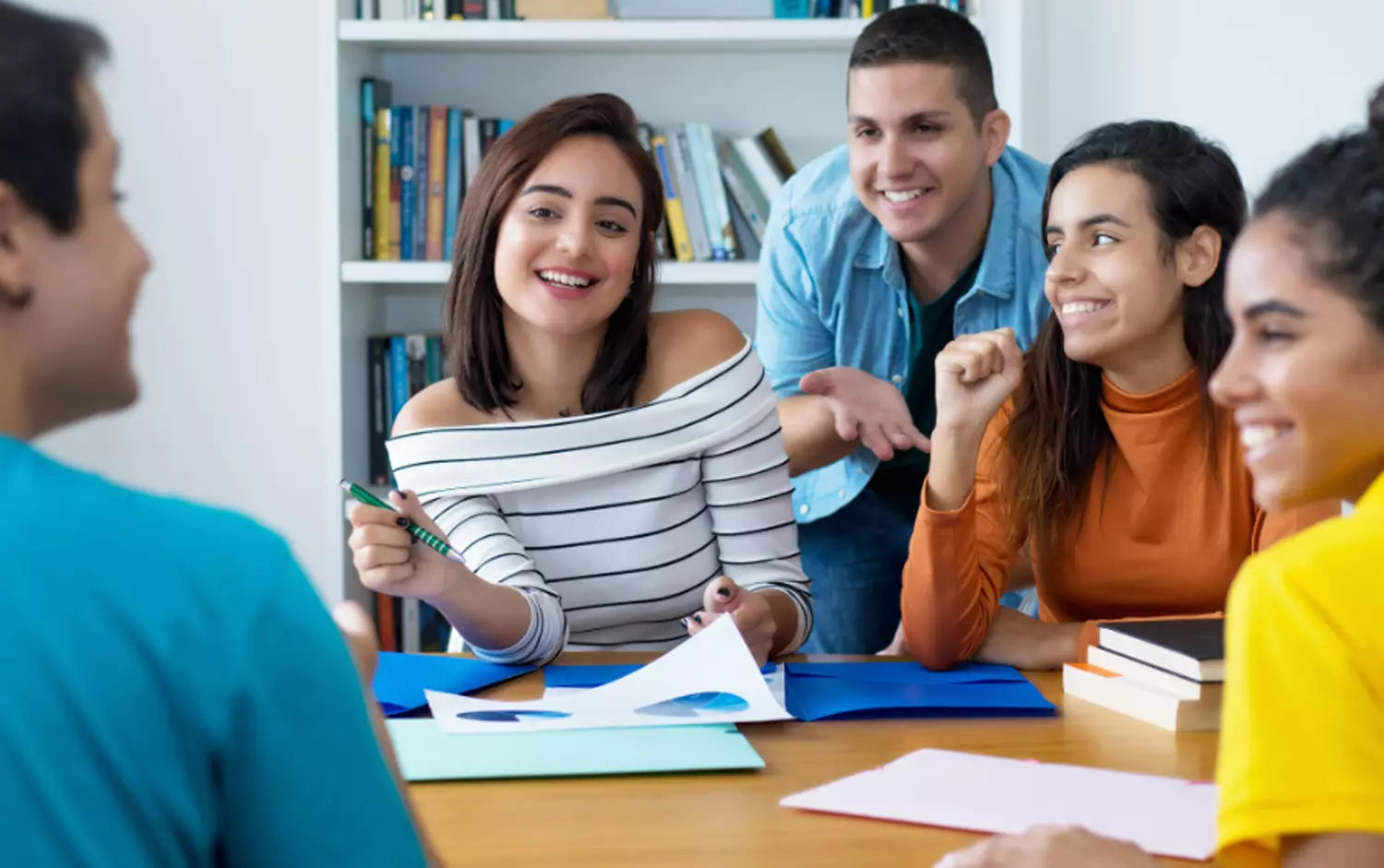 Enrol in Our English Language Courses with the Short-Term Study Visa